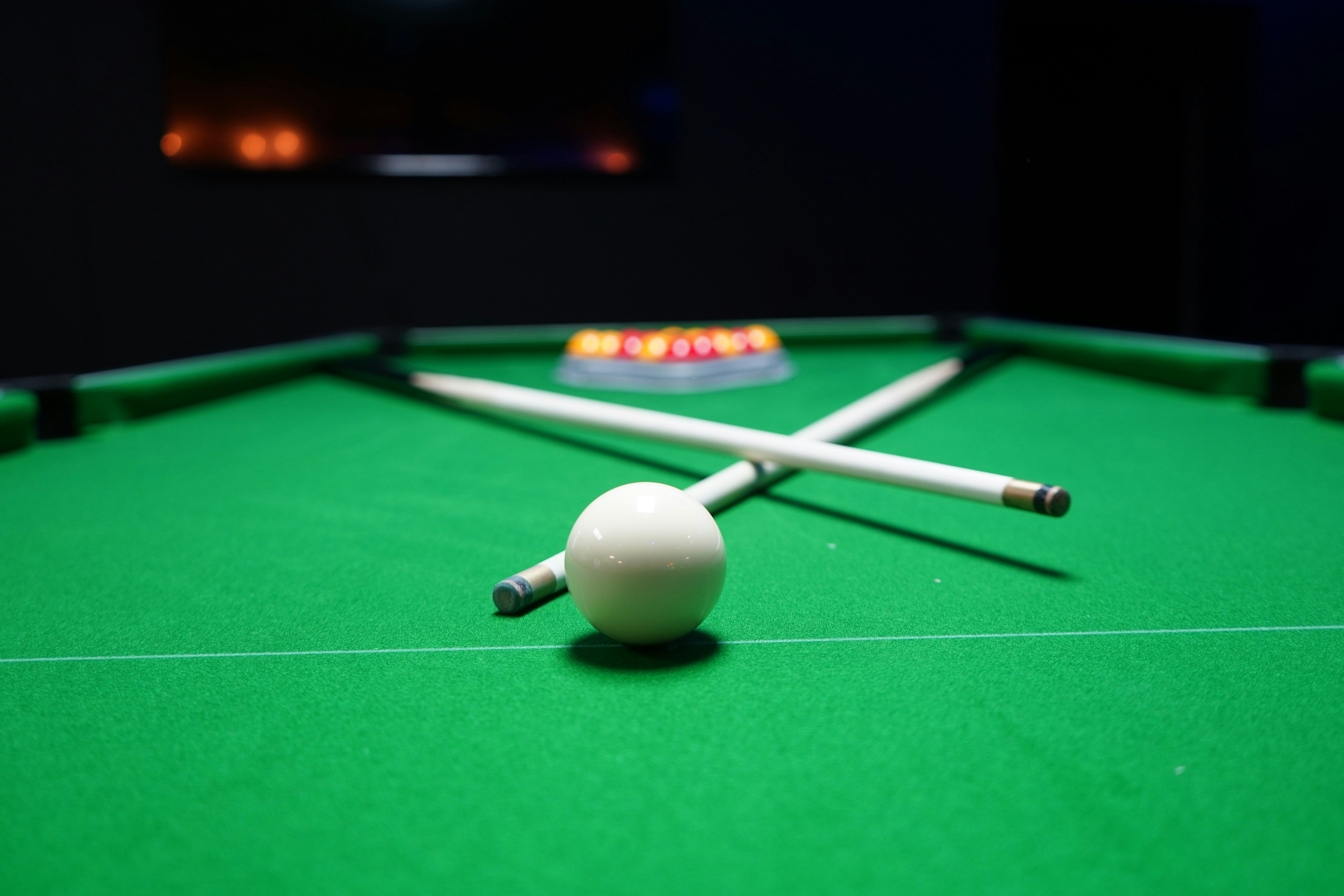 Top Billiard Cue Brands Every Player Should Know! – Spot On Billiards